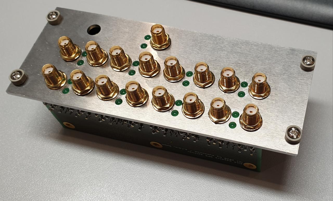 16-channel GPS antenna splitter | 3U component carrier module | gps-spl ...